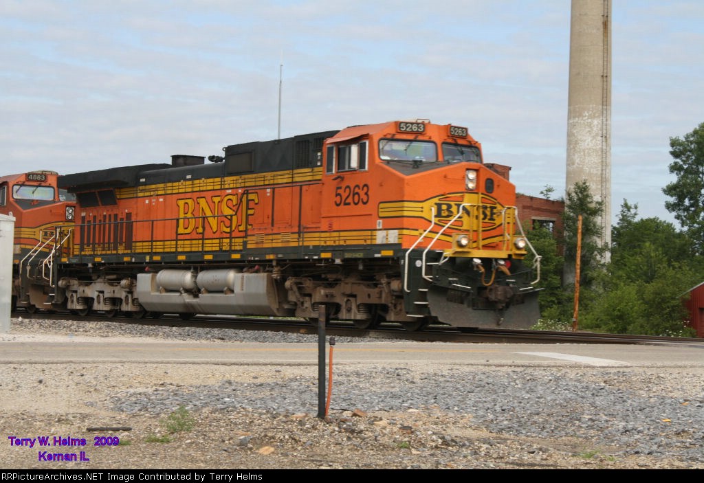 BNSF 5263